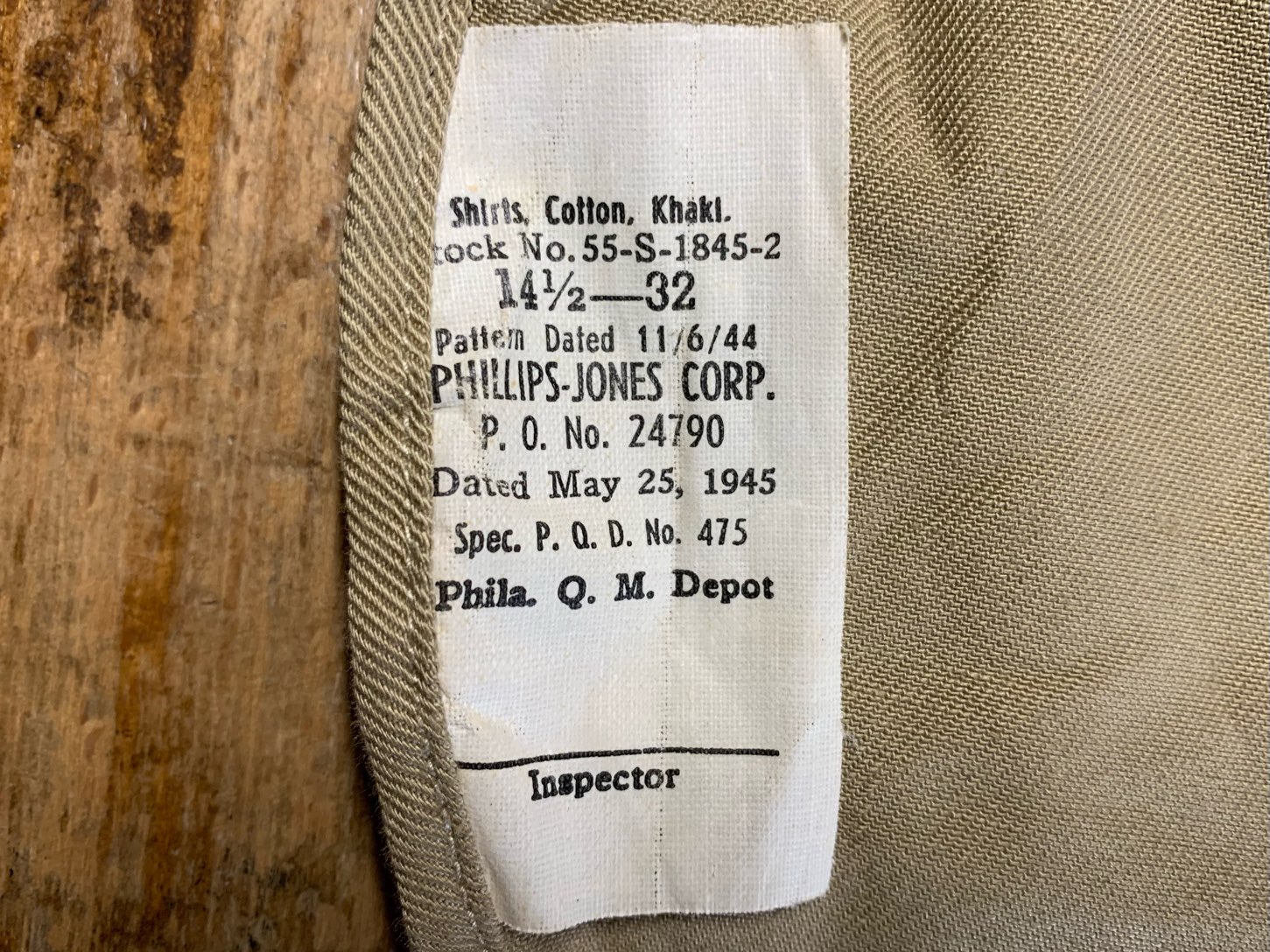 デッドストック 1945年 WW2 米軍 実物 ビンテージ コットン チノ クロス カーキ ワーク 長袖 シャツ マチ付き ...